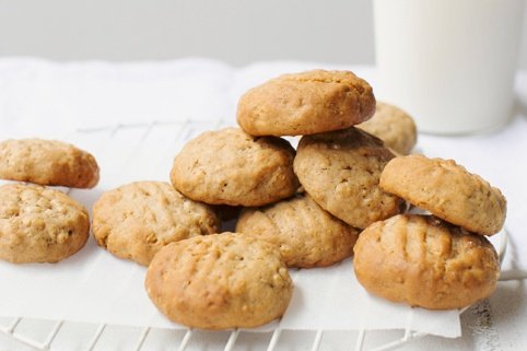 Apple and Spice Biscuits | Recipe